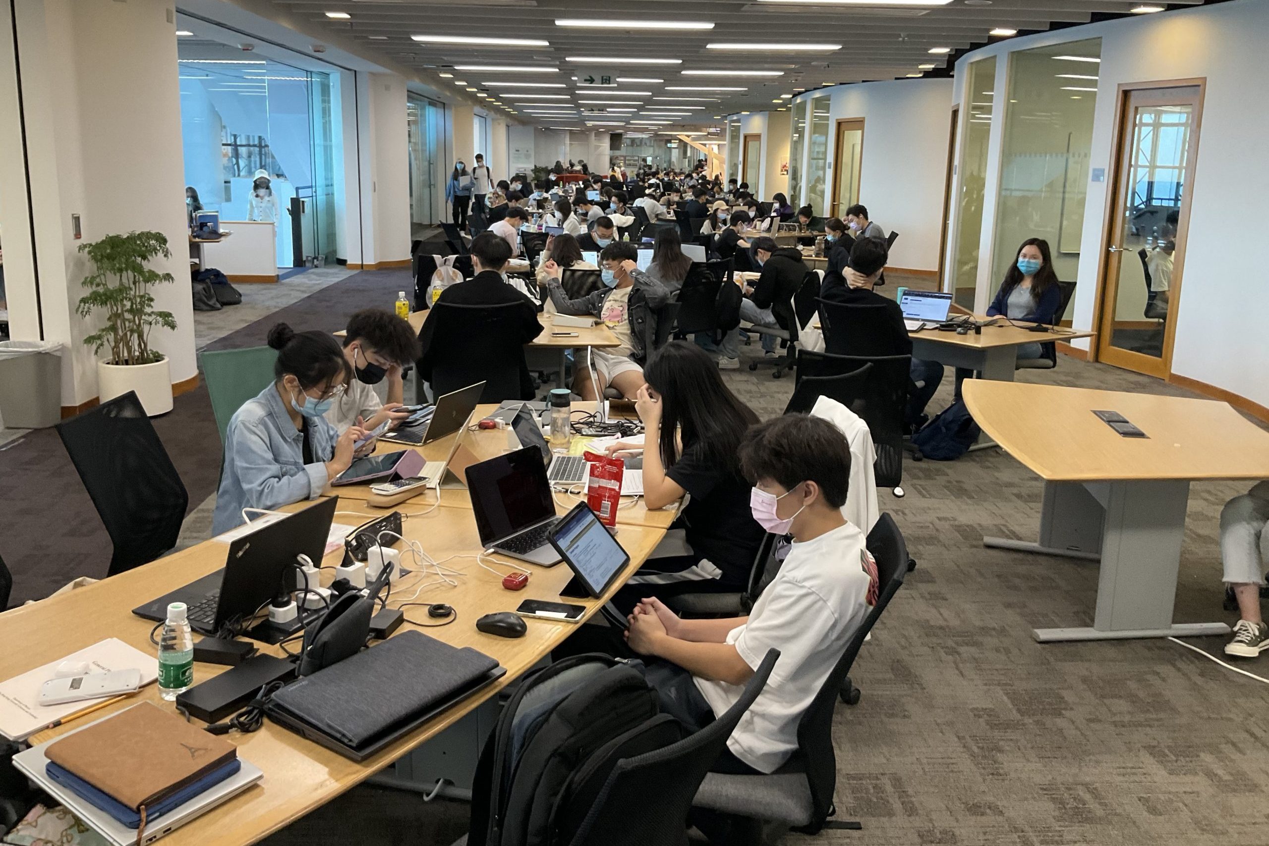 Library 1/F Crowding