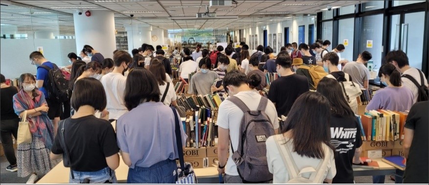 Withdrawn Book Sale Day 2021